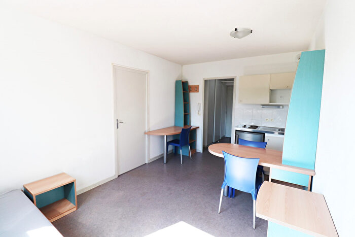 Appartement 2 pièces à vendre - Échirolles, Centre-ville