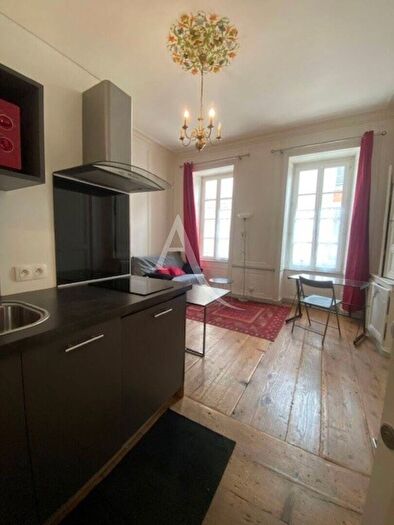 Appartement 1 pièce à Centre Ville, La Rochelle, à louer