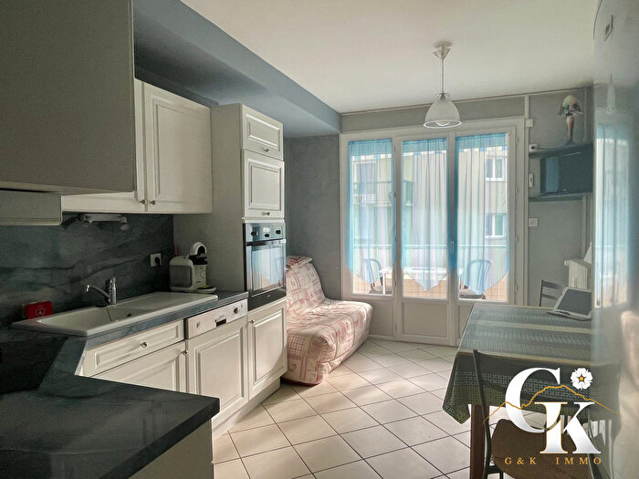 Appartement à vendre - Aix-les-Bains, Centre-ville - 2 pièces - 1 chambre