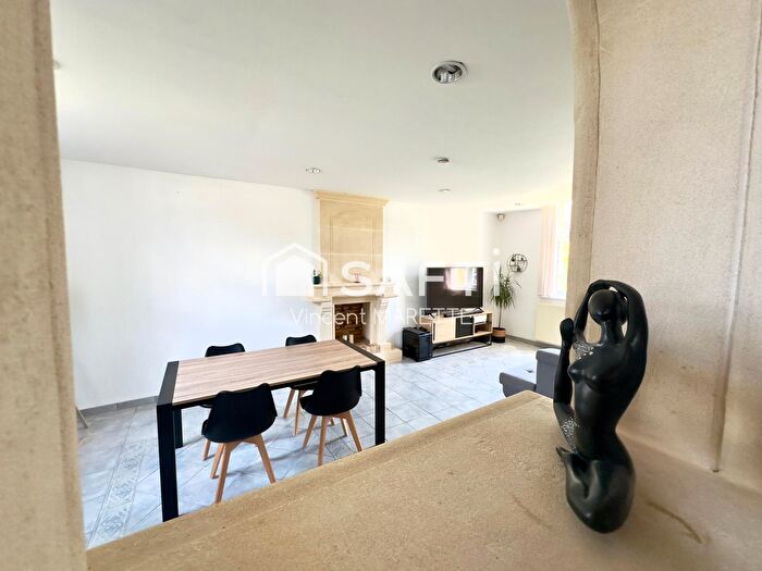 Saint-Maximin : Appartement 3 pièces à vendre