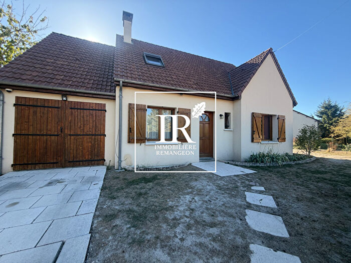 Nouan-le-Fuzelier : Maison 6 pièces à vendre