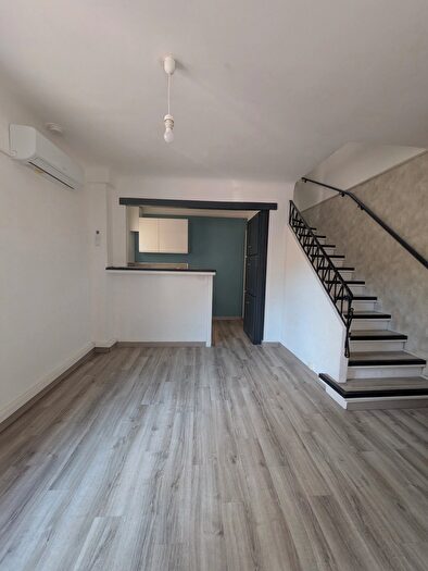 Saint-Laurent-de-la-Salanque : Appartement à louer
