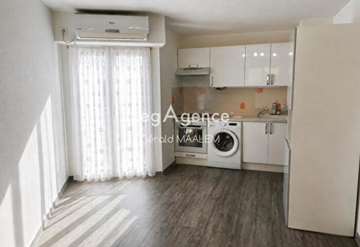 Cavalaire-sur-Mer, Castillane, Vivards, Roseraie, Rigaud, Cros de Mouton : Appartement 2 pièces à vendre