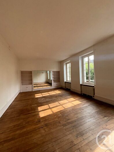 Moulins, Centre-ville : Appartement 3 pièces à louer
