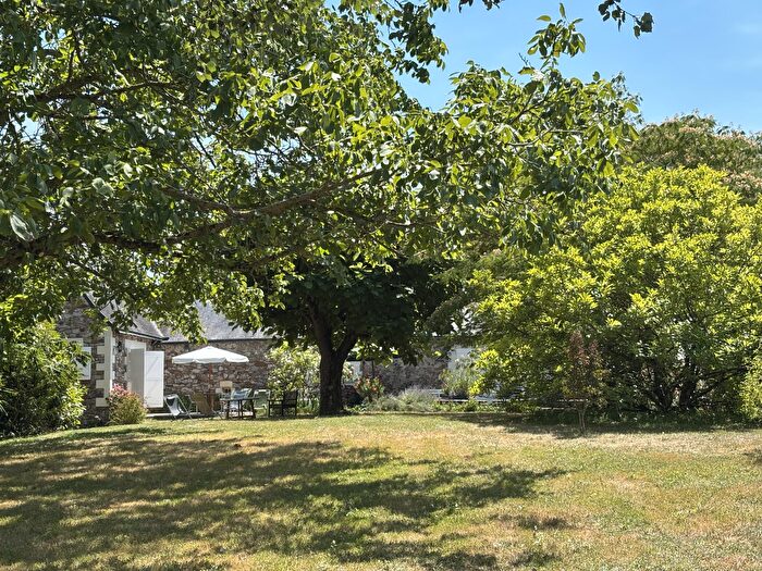 Maison 8 pièces à vendre - Saint-Sulpice