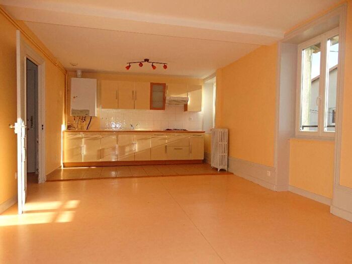 Fleurie : Appartement 2 pièces à louer