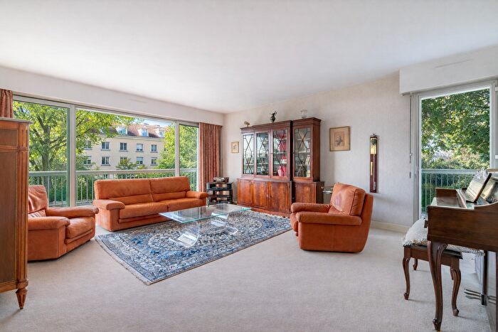 Appartement 4 pièces à vendre à Saint-Germain-en-Laye, Bergette, Debussy