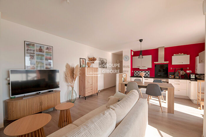 Appartement à vendre - Cesson-Sévigné, Centre-ville, La Hublais, Beausoleil - 3 pièces - 2 chambres