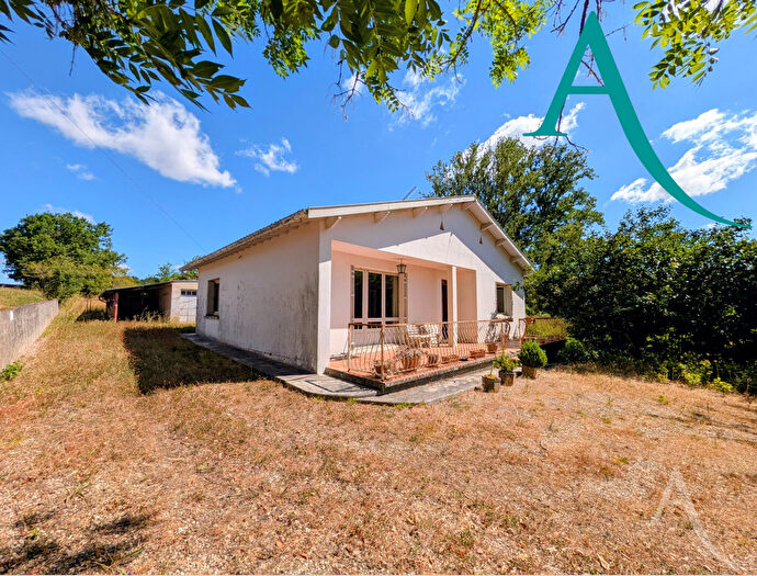 Maison 4 pièces à Cépet, à vendre