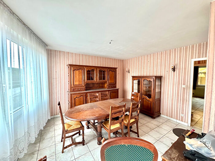 Maison à vendre - Varennes-en-Argonne - 6 pièces - 4 chambres