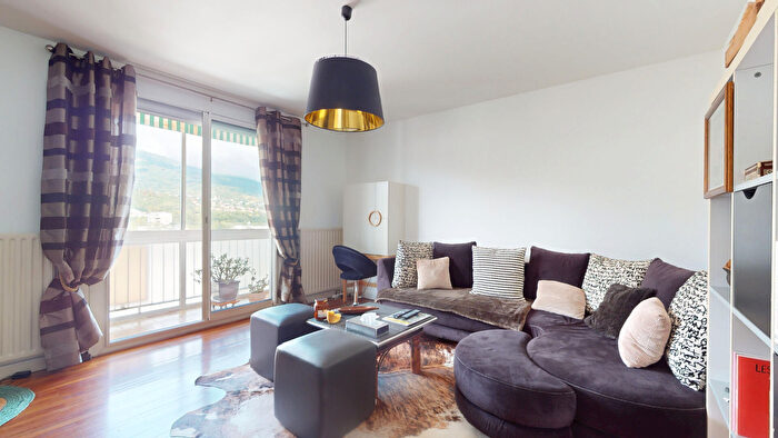 Appartement à vendre - Échirolles, Bayard, La Luire, Vicose, Comboire - 4 pièces - 3 chambres