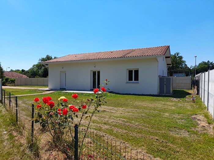 Ygos-Saint-Saturnin - Maison 4 pièces à louer