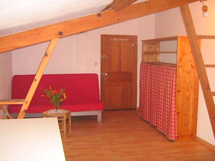 Appartement 1 pièce à louer à Saint Mitre, Marseille 13ème arrondissement