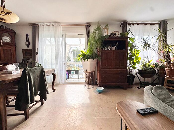 Maison à vendre - Lèves - 3 pièces - 2 chambres