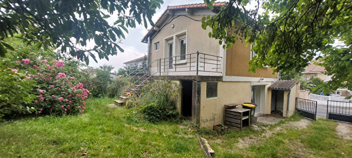 Maison à vendre - Beauvoir-sur-Niort - 4 pièces - 3 chambres