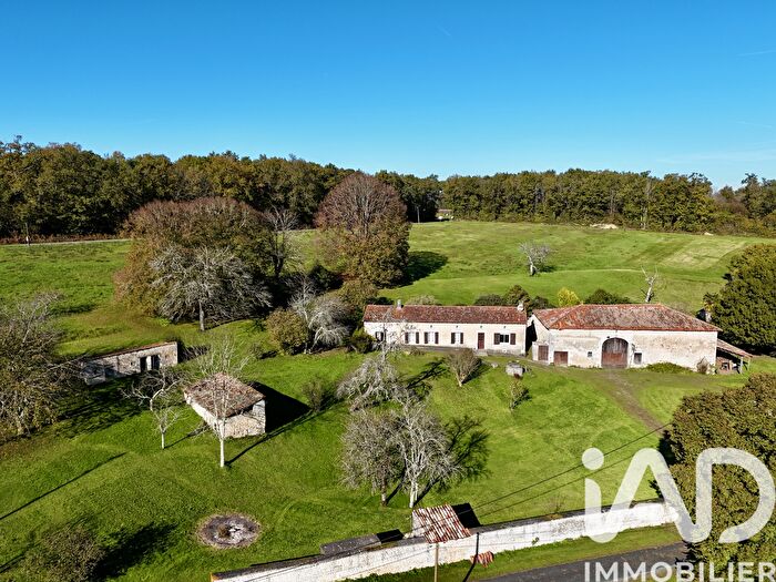 Maison à vendre - Bessac - 5 pièces - 3 chambres