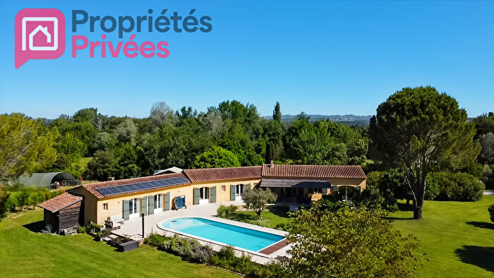 Maison 7 pièces à vendre à Mouriès