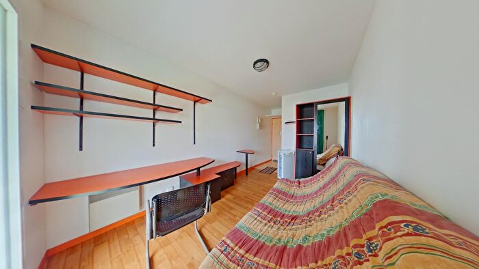 Appartement à louer - Poitiers, Beaulieu - 1 pièce