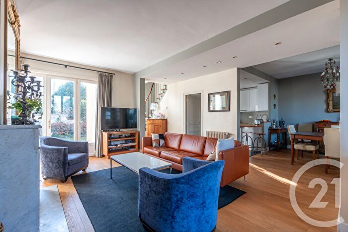 Maison à vendre - Saint-Maur-des-Fossés, Adamville - 7 pièces - 5 chambres