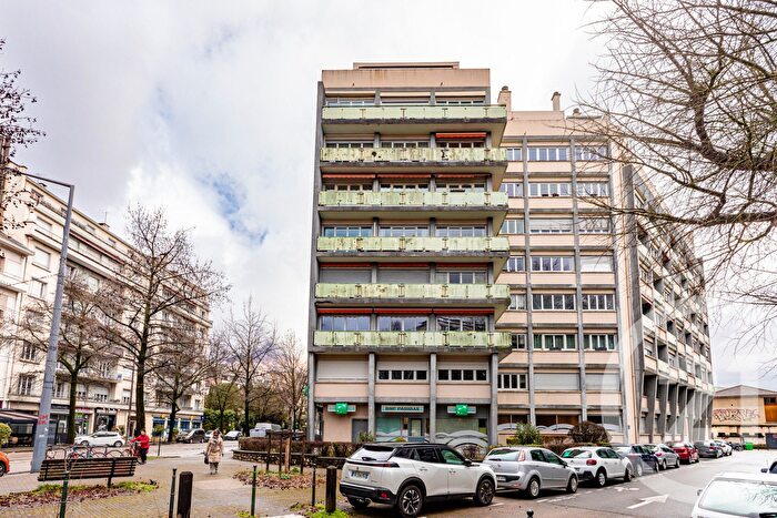 Appartement à vendre - Grenoble, Ile Verte - 4 pièces - 2 chambres