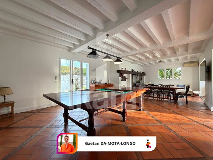 Maison à vendre - La Teste-de-Buch, LEnclos dAlis, Notre-Dame des Monts, Ninots, Miquelots - 7 pièces - 4 chambres