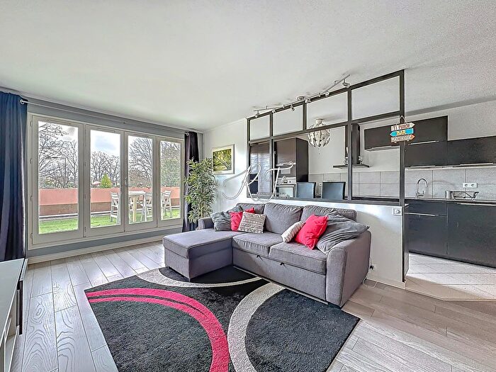 Appartement à vendre - Éragny, Challe - 2 pièces - 1 chambre