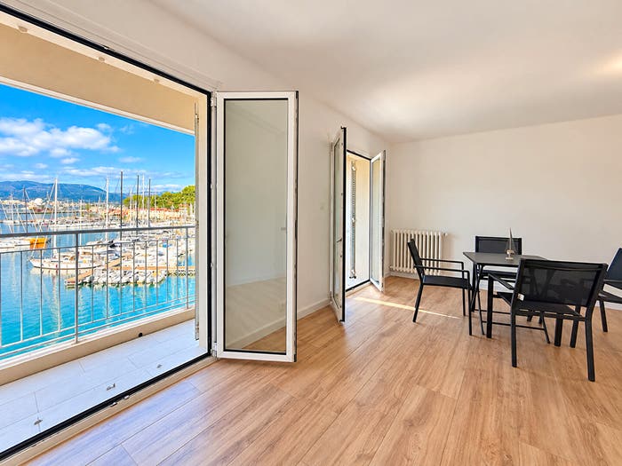 Saint-Mandrier-sur-Mer : Appartement 3 pièces à vendre