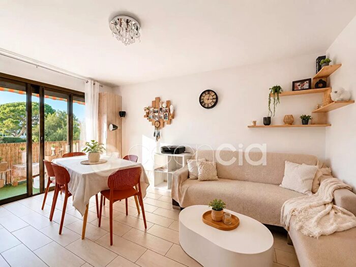 Appartement 3 pièces à vendre - Cannes, Prado, République