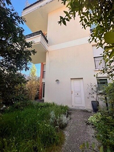 Appartement à vendre - Bondy - 4 pièces - 3 chambres