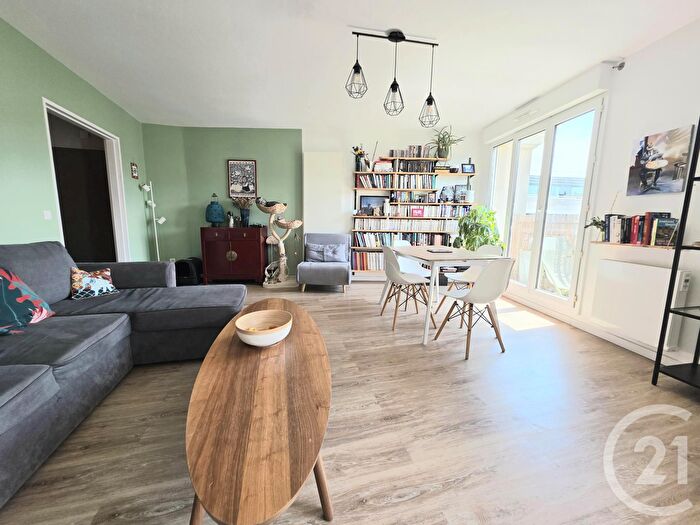Appartement 4 pièces à Issy-les-Moulineaux, Val de Seine, Les Arches, à louer