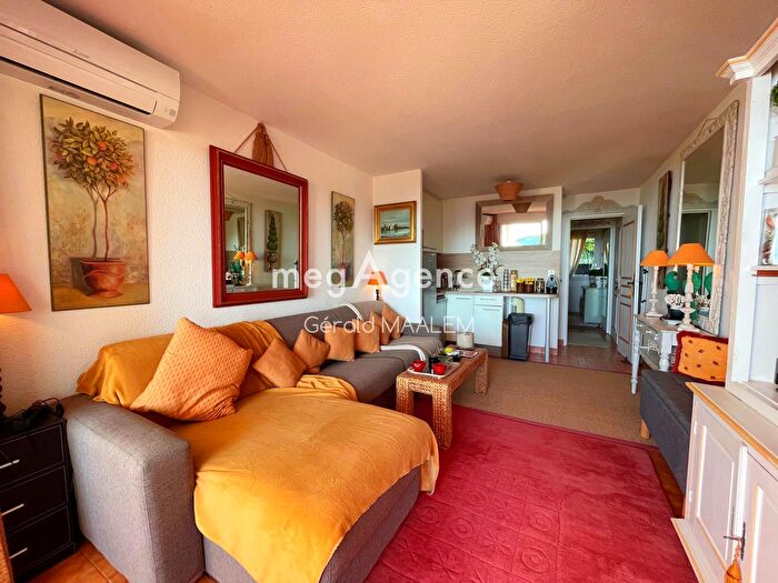 Appartement 2 pièces à vendre - Sainte-Maxime, Centre-ville, Pléiades