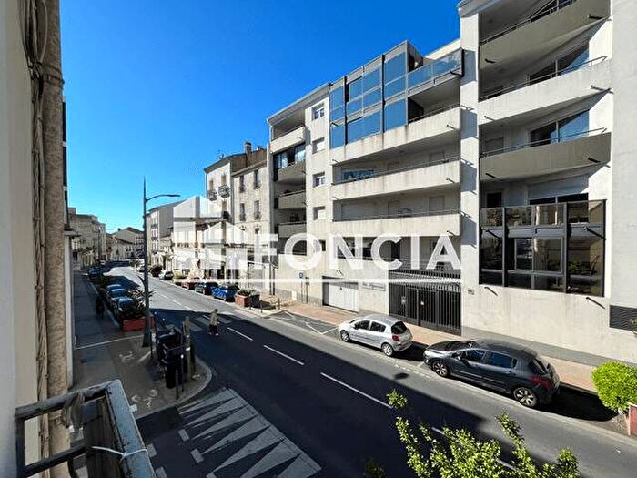Emile Zola, Béziers : Appartement 2 pièces à louer