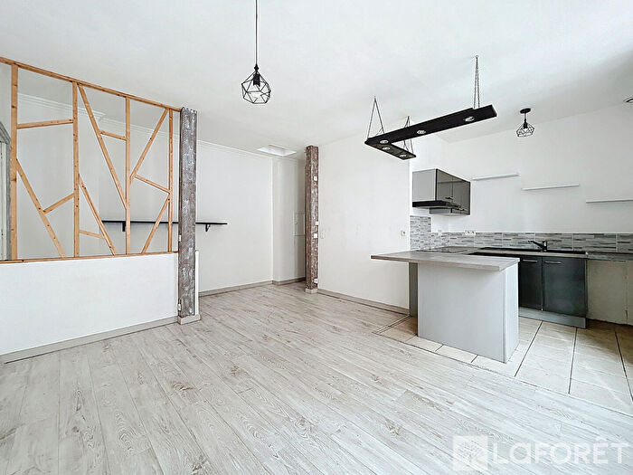 Appartement à vendre - Menton, Hôtel de Ville, Vieille Ville, Musée, Madone, Carnolès - 3 pièces - 2 chambres