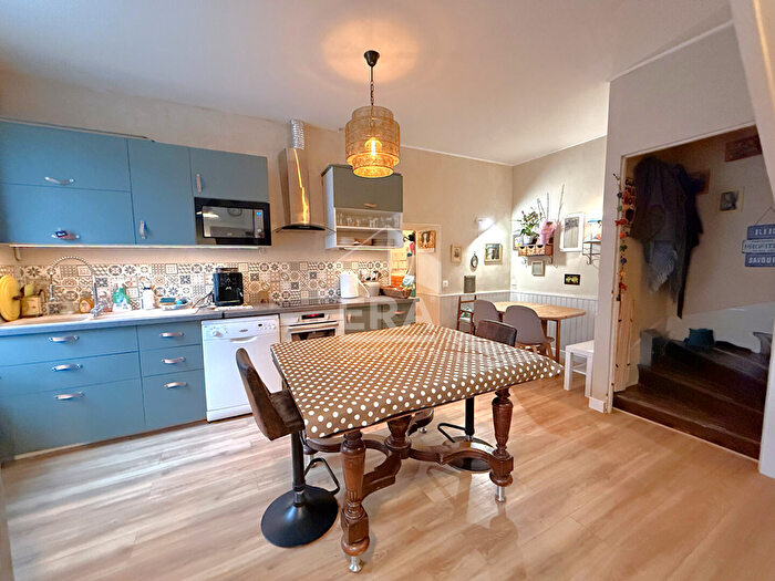 Maison à vendre - Champeaux - 4 pièces - 3 chambres