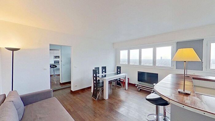 Appartement à louer - Hôtel de Ville, Courbevoie - 2 pièces - 1 chambre