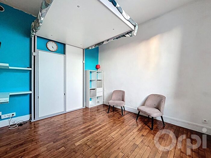 Appartement à louer - Maisons-Alfort, Charentonneau - 1 pièce