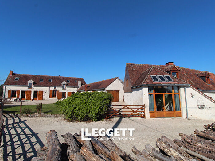 Maison à vendre - Charnizay - 9 pièces - 5 chambres