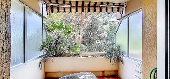 Appartement à louer - Nice, Fabron - 1 pièce