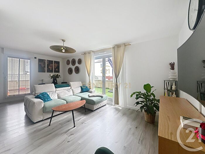 Appartement à vendre - Neuilly-sur-Marne, Avenir - 4 pièces - 3 chambres