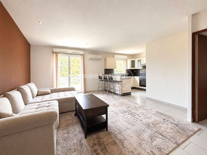 Campagne, Miramas : Appartement 2 pièces à louer