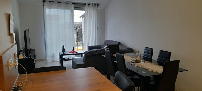 Appartement à louer - Lagnieu - 5 pièces - 3 chambres