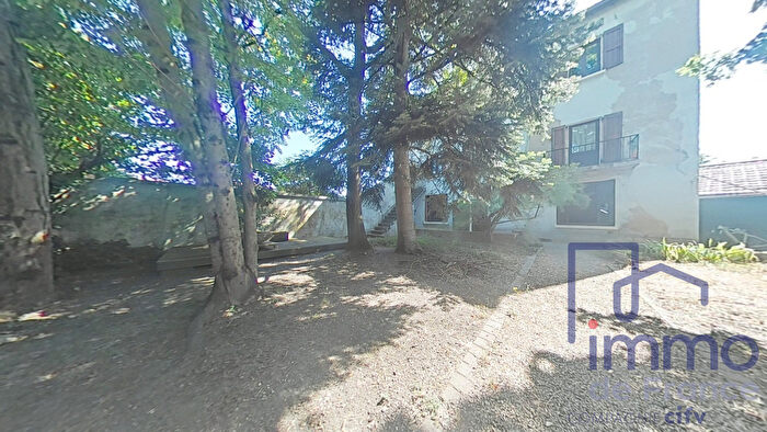 Maison 6 pièces à Rive-de-Gier, Egarande, Couzon, à vendre