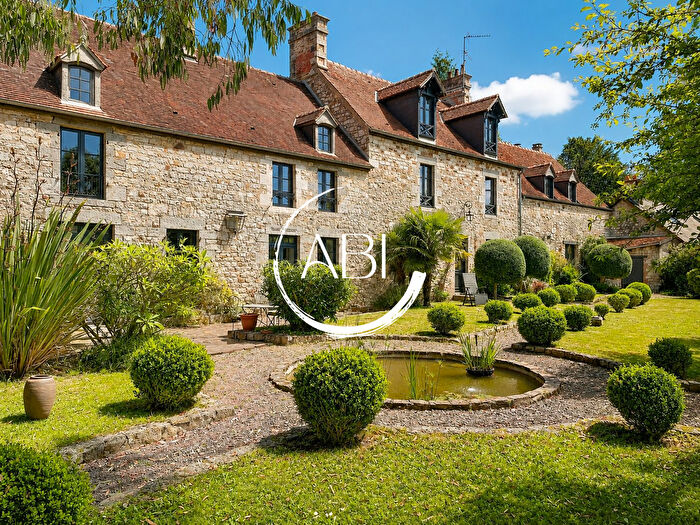 Maison 15 pièces à Bagnoles-de-l'Orne, à vendre