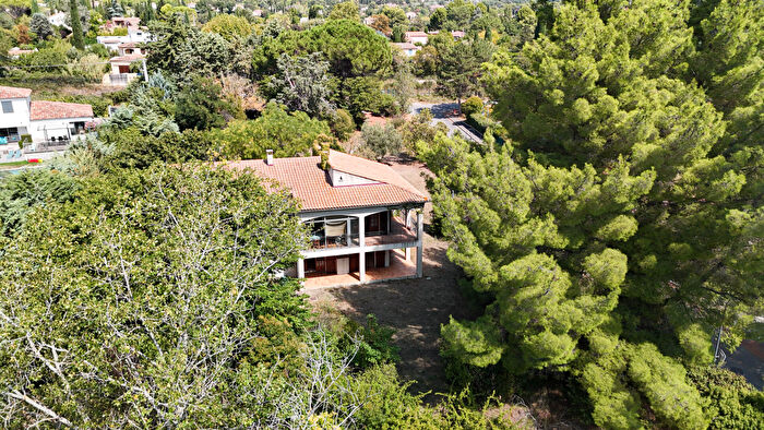 Maison à vendre - Aix-en-Provence, Jas de Bouffan - 7 pièces - 5 chambres