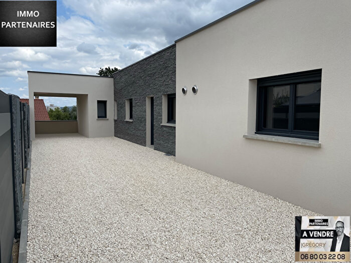 Maison à vendre - Bellerive-sur-Allier - 5 pièces - 4 chambres