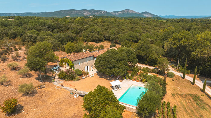 Maison 10 pièces à vendre - Orthoux-Sérignac-Quilhan