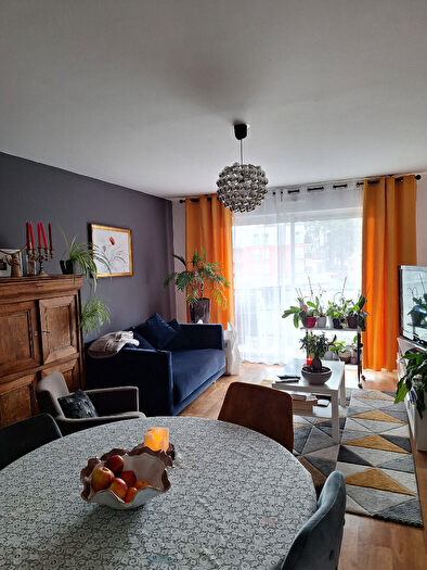 Appartement à louer - Valenciennes, Nungesser, La Briquette, Fb de Cambrai - 2 pièces - 1 chambre