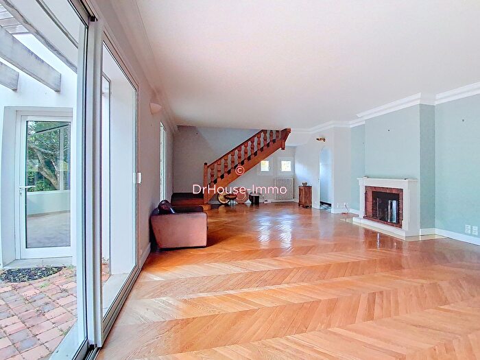 Maison 8 pièces à Avranches, à vendre