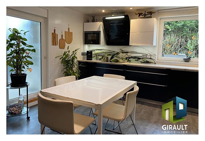 Maison 5 pièces à vendre à Botans
