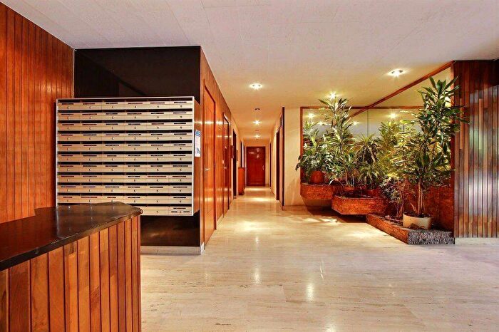 Paris 20ème arrondissement : Appartement 1 pièce à louer